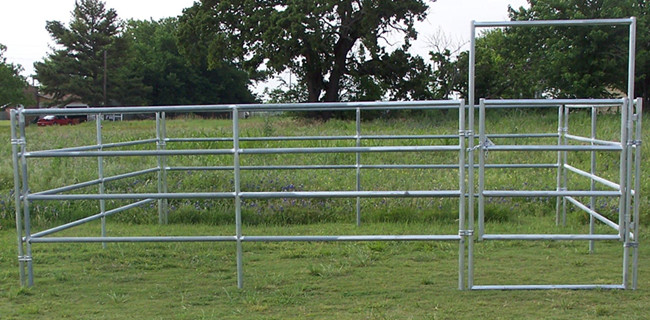 Free Standing Horse Corral Panels For Ranch High Tensile Steel Material