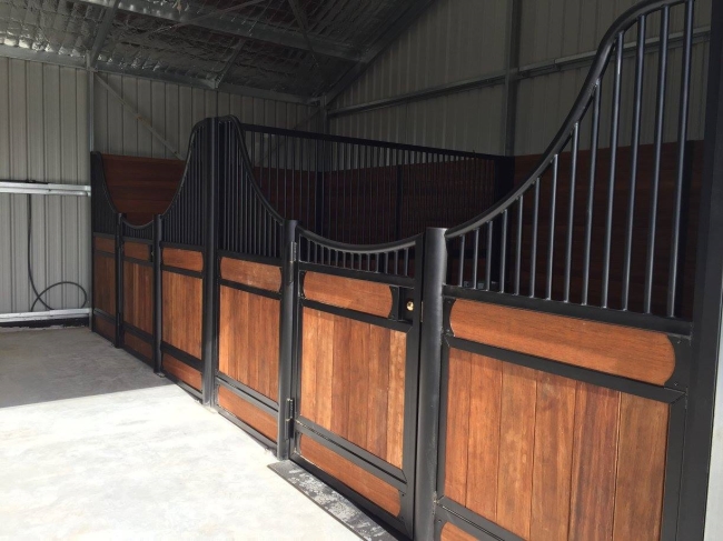 Black Matt Prefab Horse Stable with Sliding Barn Doors