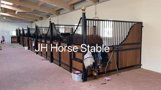 Bottom Steel Bars 12ft Mesh Horse Stall Fronts Plastic Powder Coating