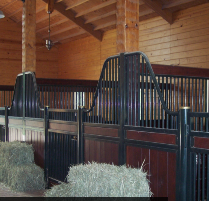 Hot Dipped Galvanized Horse Stall Panels Steel Frame Permanent Standard