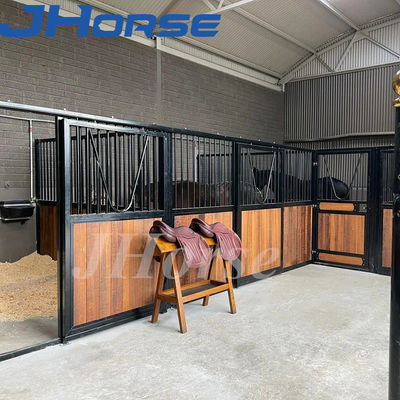 Powder Coating 2.5m-4.0m Indoor European Horse Stalls With Front ...
