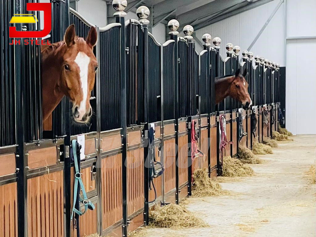 Farm Riding European Horse Stalls Custom Equine Barns 2.2m Height ...