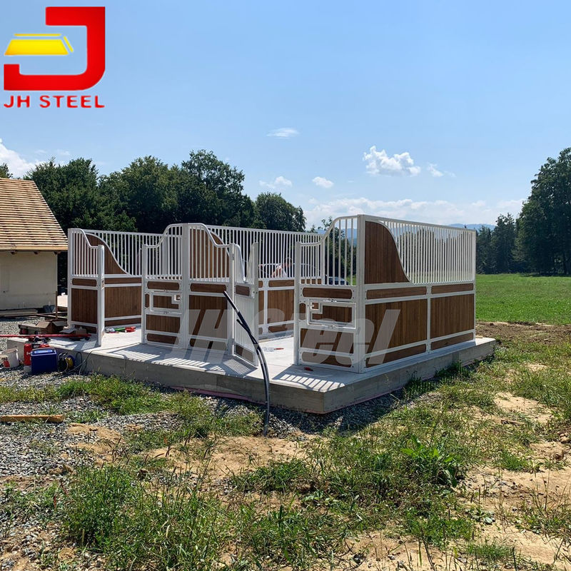 High Strength Steel Tube Frame prefab metal horse stables With Roof ...