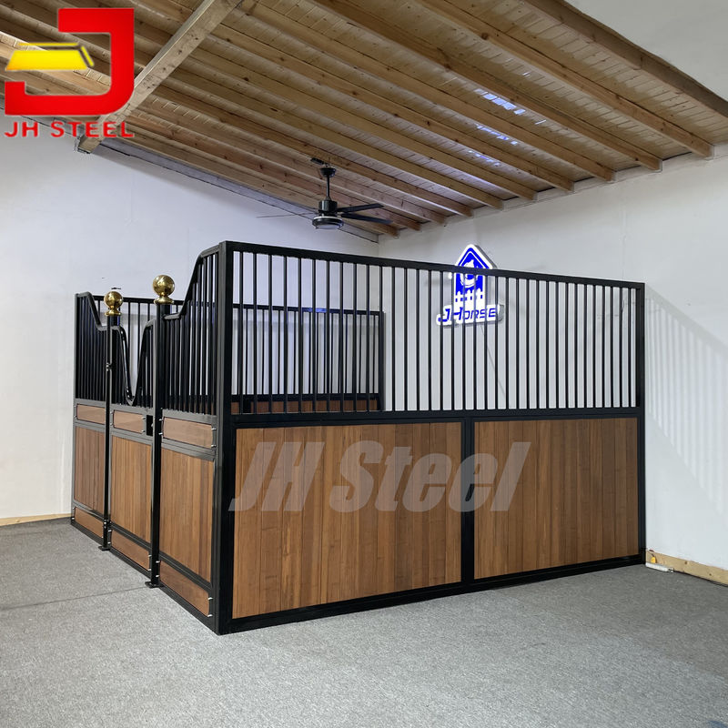 Customized Horse Stable Stall Prefabricated Black Powder Coated