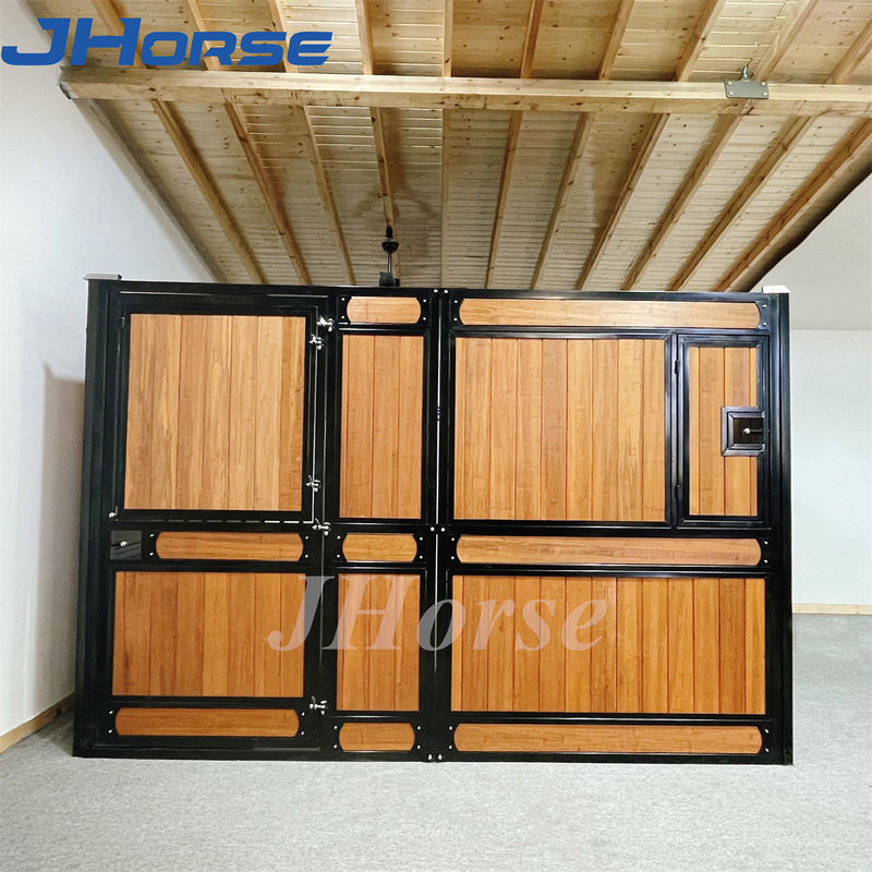 Q235 Steel Bamboo Temporary Horse Stables With Gate Window 2.2m Height