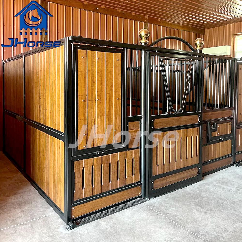 2.2m European Horse Stalls Swing Door Or Sliding Door Bamboo Fill In Wood Material