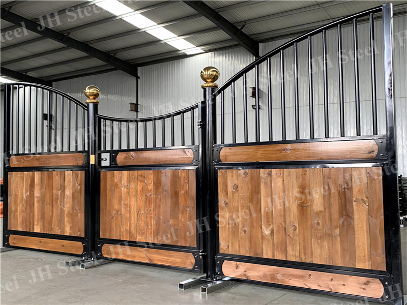 Simple Durable Horse Stall Box Infilled Pine