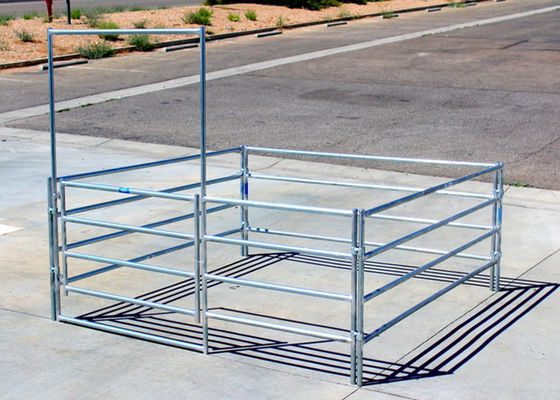 Green Portable Livestock Fence Panels , Sheep / Goat Corral Panel With Gate