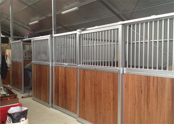 Safety Galvanized Stable Horse Yard Panels / Horse Stall Panels Inside ...