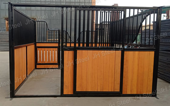 Portable Outdoor Pine Custom Stall Fronts 12 Ft